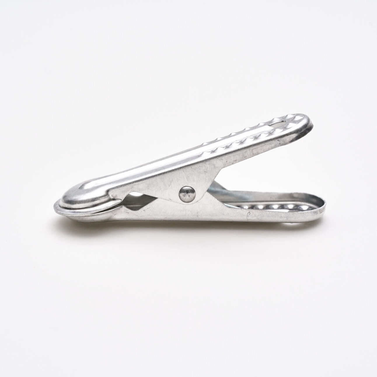 Aluminium Clothes Pegs – Modern - Japan House London
